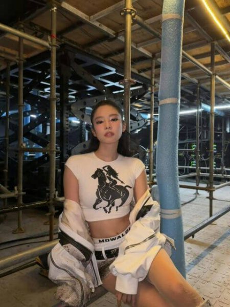 BLACKPINK's Jennie Sparks Debate Over Noticeable Weight Gain - KbizoOm