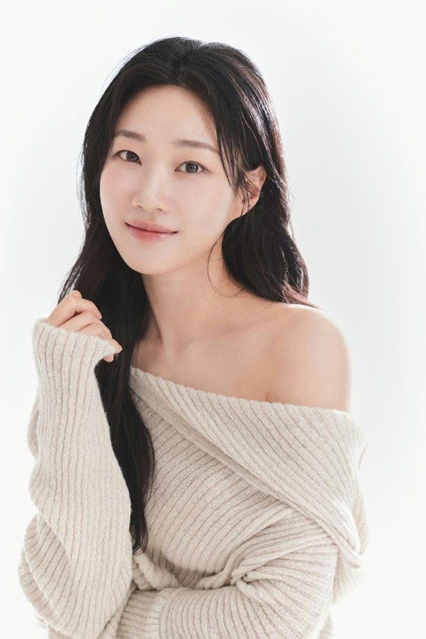 Ha Yoon-kyung on Playing Go Bok-hee in Undercover Miss Hong: "There's ...