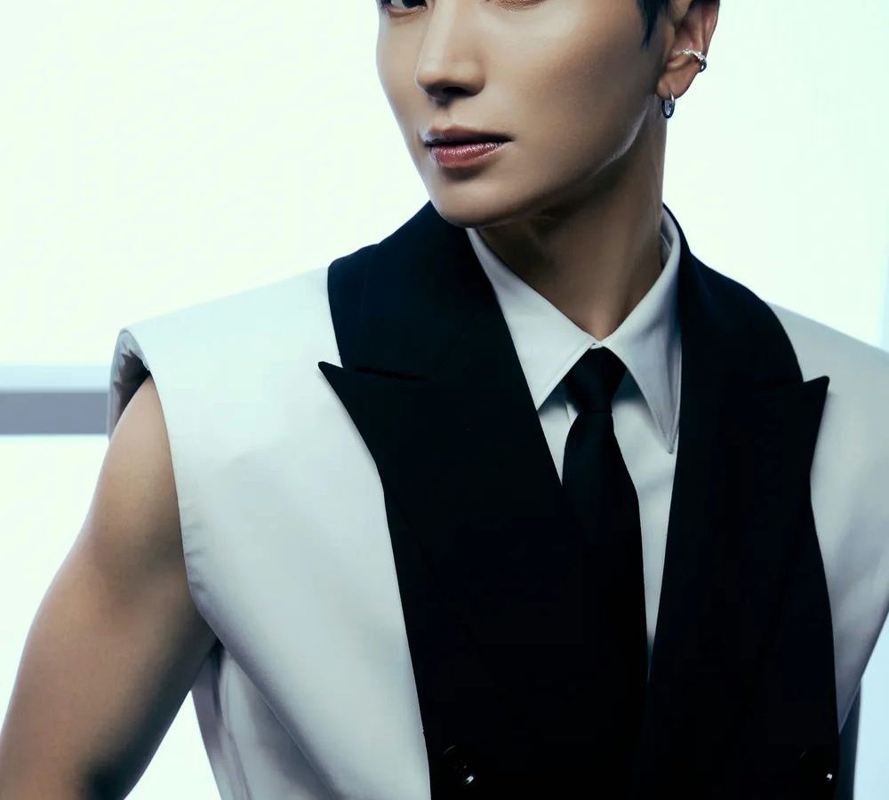 Lee Teuk: Latest News and Updates - KbizoOm
