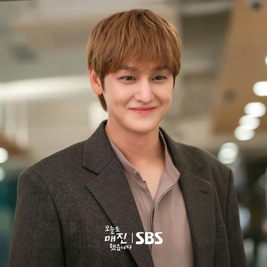 Korean Dramas' Dimple Heartthrobs of Early 2026: From Kim Seon Ho to ...